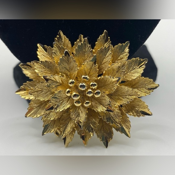 Coro | Jewelry | Coro Brushed Metal Floral Brooch Vintage | Poshmark